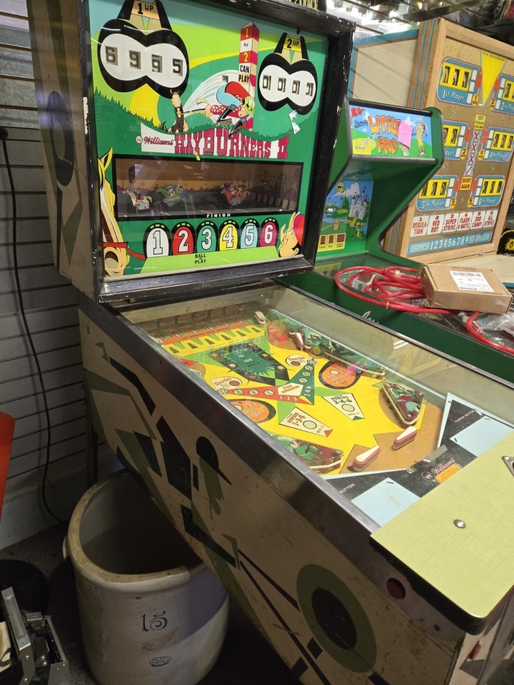 Hayburners II 1968 WILLIAMS HORSE RACE PINBALL MACHINE $900 | eBay