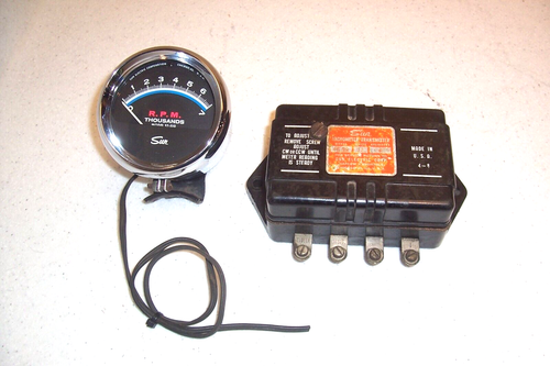VINTAGE 1960'S SUN TACH 7K TACHOMETER W/CUP, MOUNT & EB9A TRANSMITTER ...