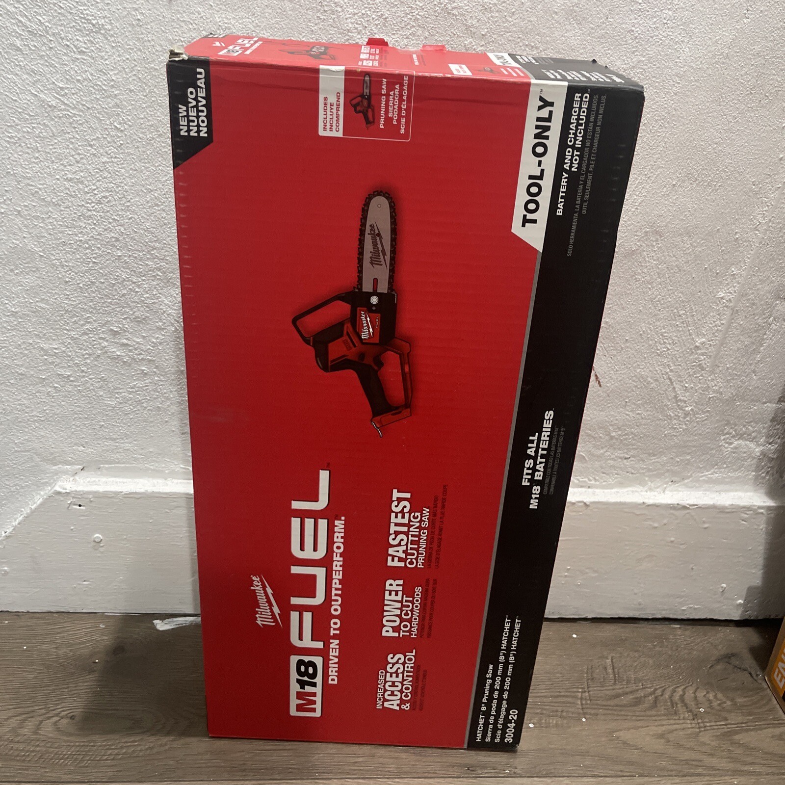 Milwaukee 3004-20 Cordless Chainsaw - Red for sale online | eBay