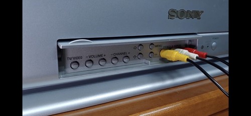 Sony Trinitron WEGA KV-24FS120 24" CRT Color Television for sale online ...