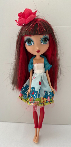 LA DEE DA CITY GIRL DEE Doll Spin Master 10" "2010"- 778988968499| eBay