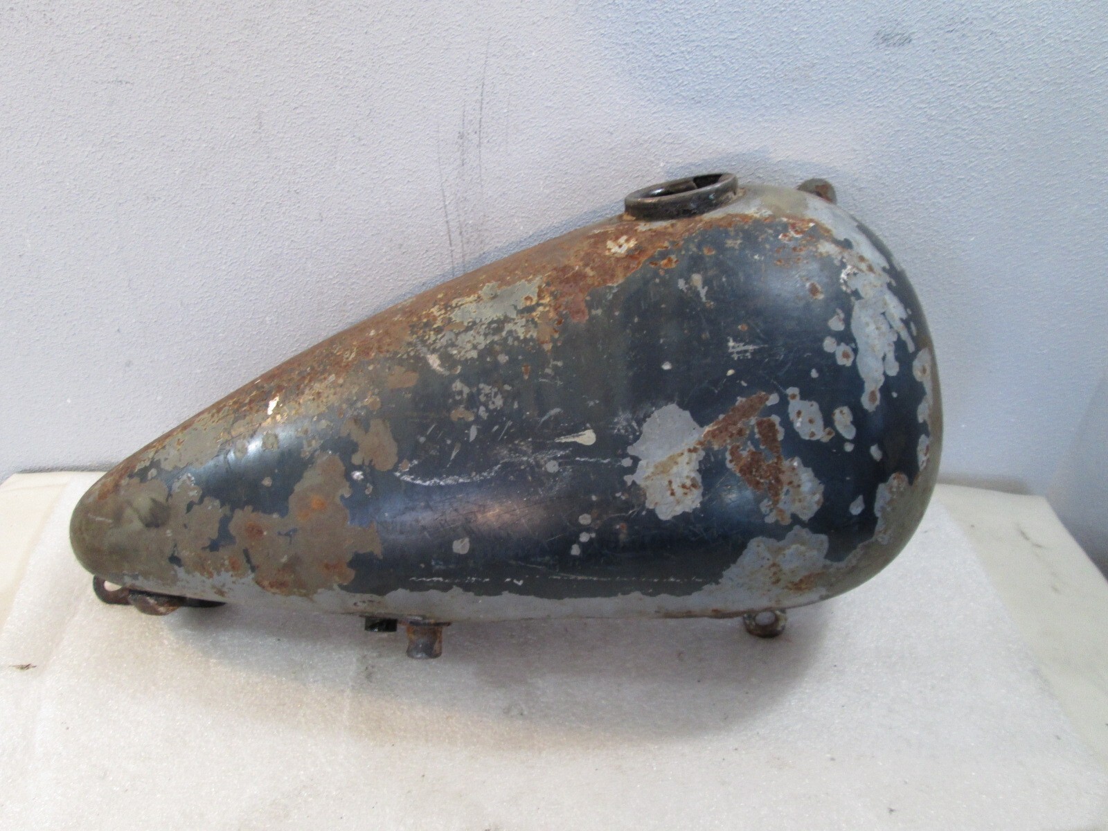 OEM Harley Davidson WL WLA WLC G Servi-Car Right Oil Tank | eBay