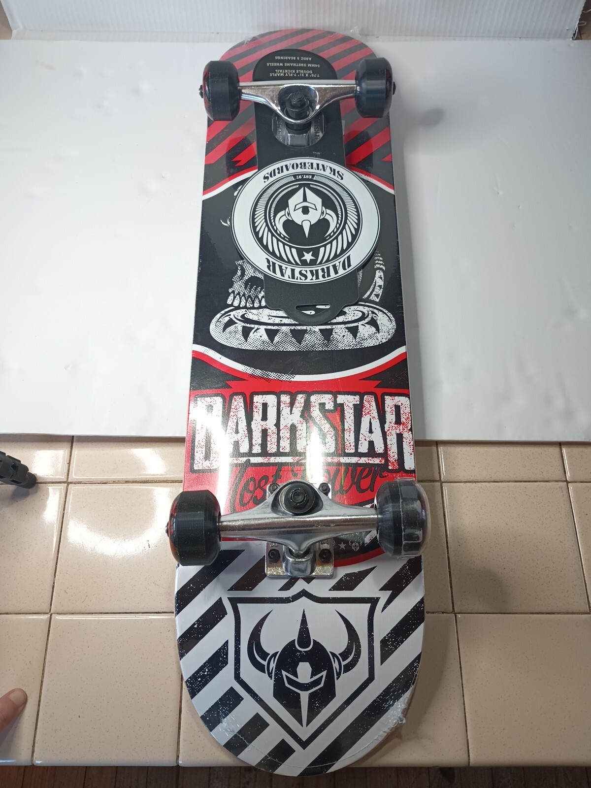 Darkstar Skateboard DS40 Complete Skateboard 85955158228| eBay