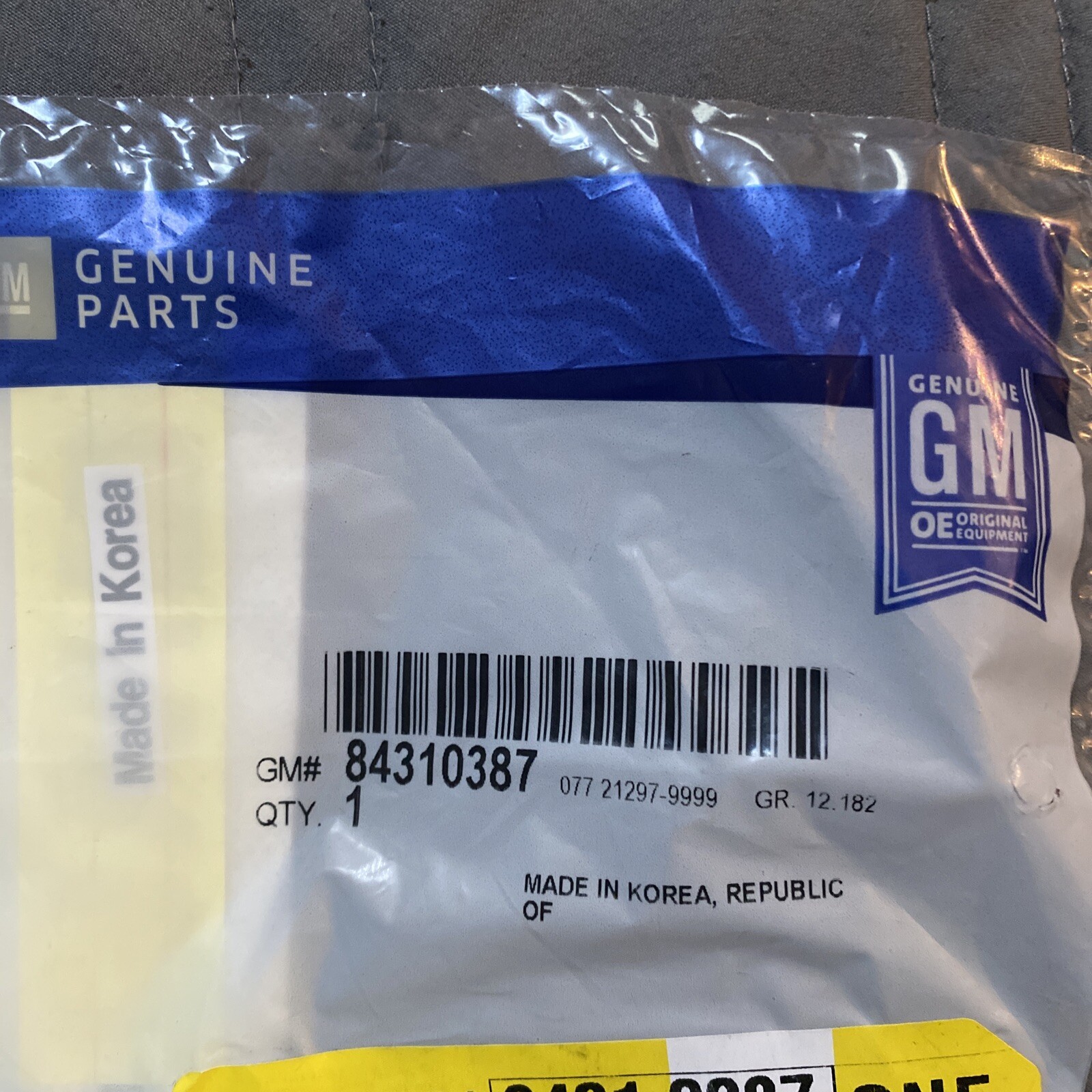 2009-2018 Chevy Traverse Equinox AWD Rear Liftgate Emblem | 15239124 ...