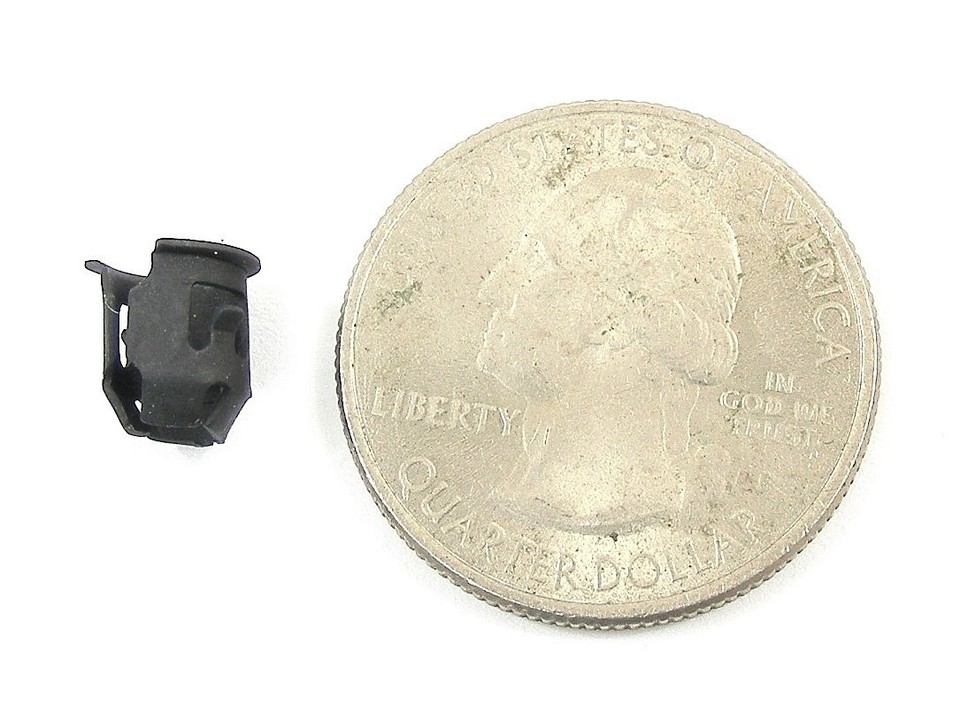 GM Barrel Clips- Fits 1/4" Hole- 3/16" Stud- Emblem Trim Chrome etc ...