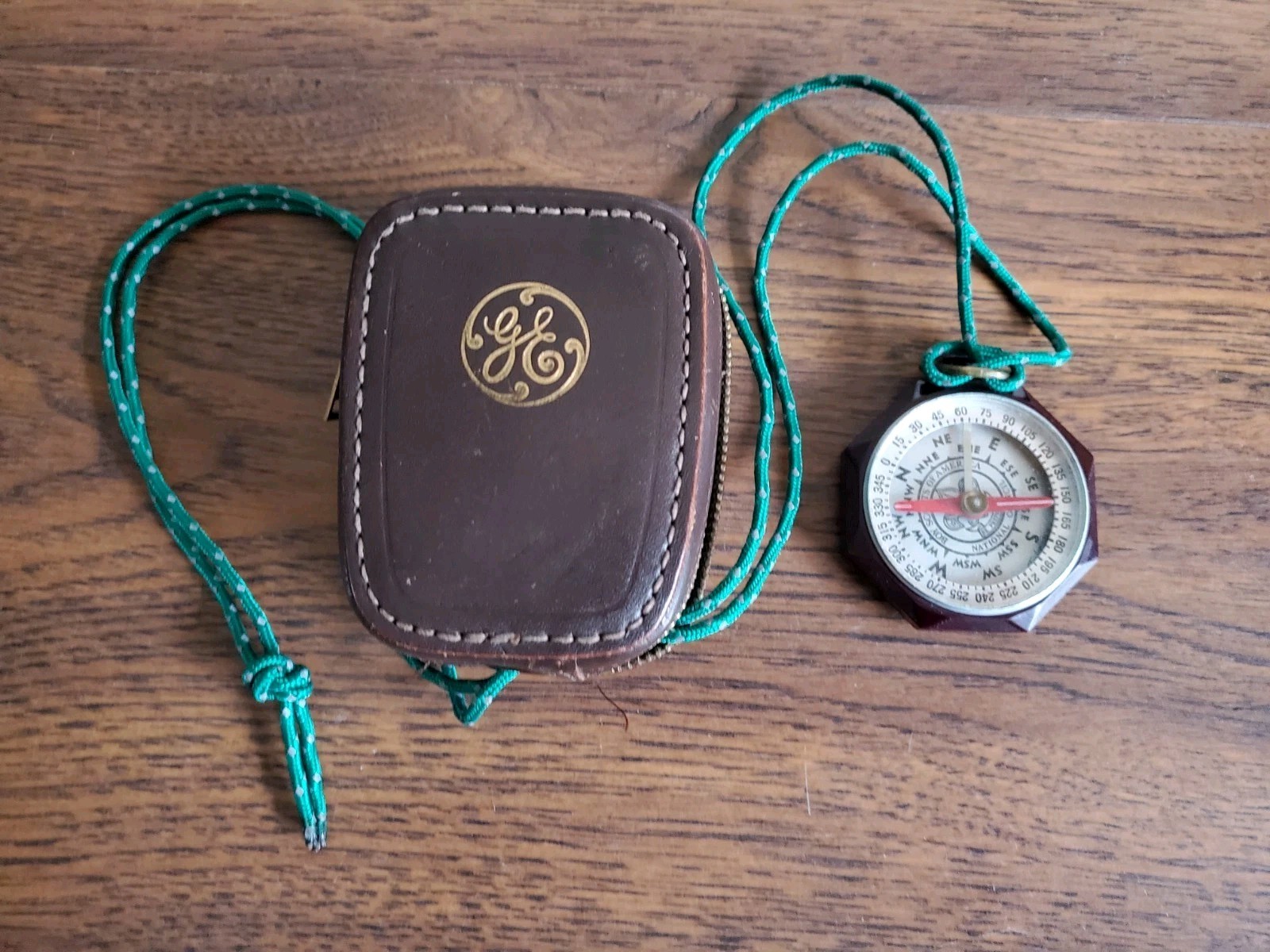Vintage BOY SCOUT of AMERICA COMPASS With Case