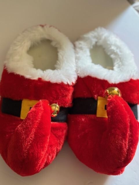 Dan Dee Santa Shoes Elf Christmas Red House Slippers Plush Jingle Bells ...