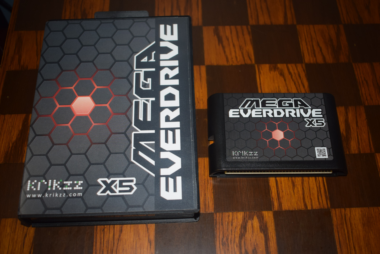 Krikzz Mega Everdrive X5 - Complete - Sega Genesis, Mega Drive, 32X ...
