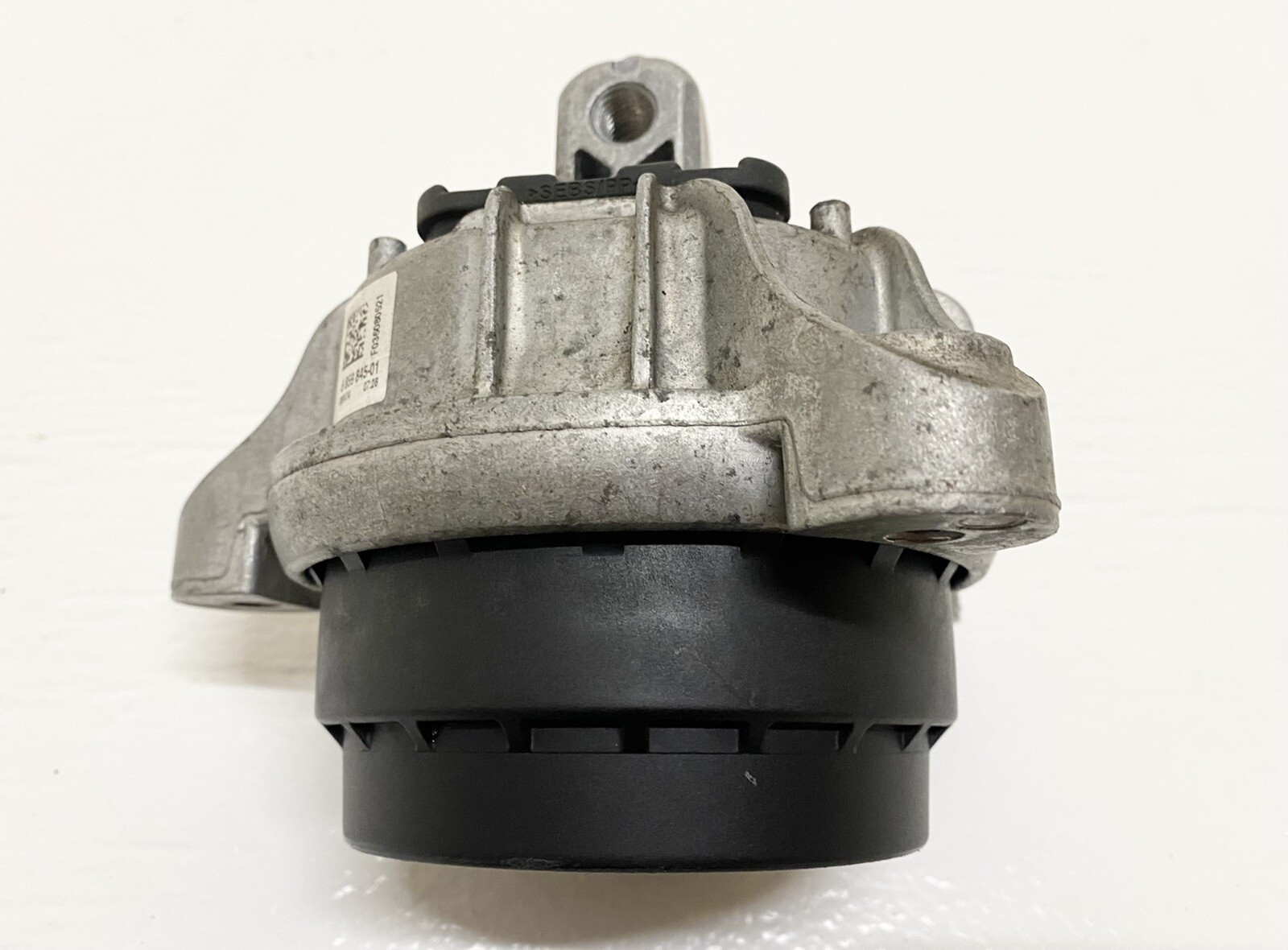 11-18 OEM BMW F10 LCI 535i xDrive Left Driver Engine Mount 22116859845 ...