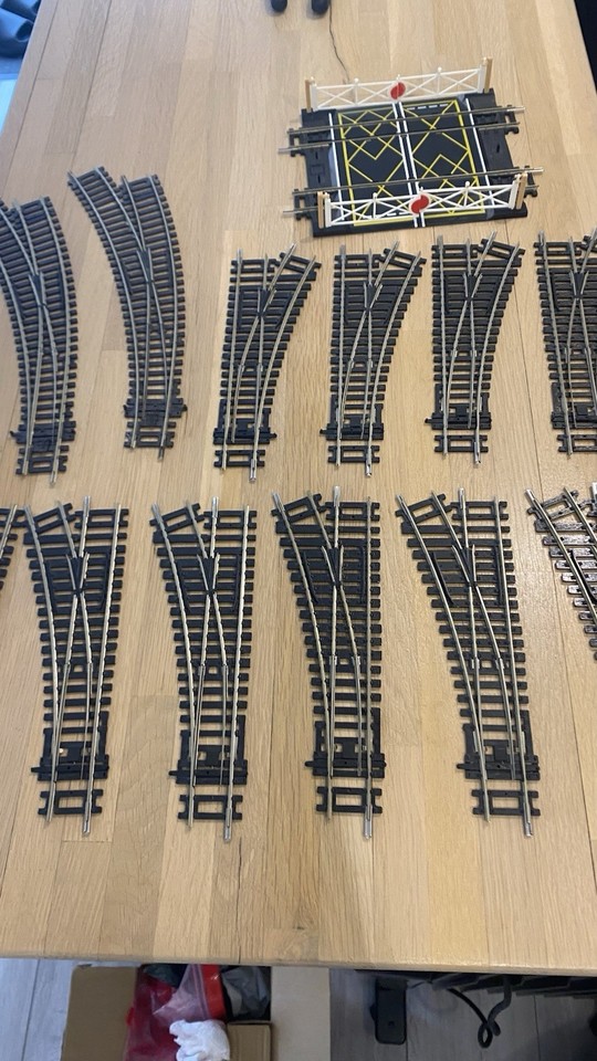 Hornby & Peco Setrack Large 00 Gauge Track Bundle | eBay UK