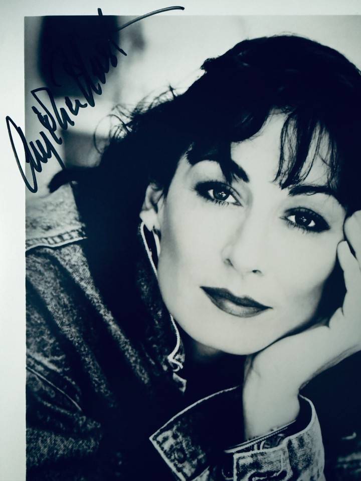 Anelica Huston Hand Signed (Houston) • 8x10 Vintage•TODD MUELLER ...