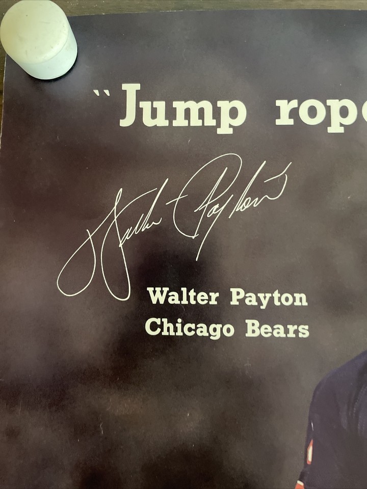 Walter Payton Chicago Bears #34 NFL Jumping Rope Signed Poster | eBay