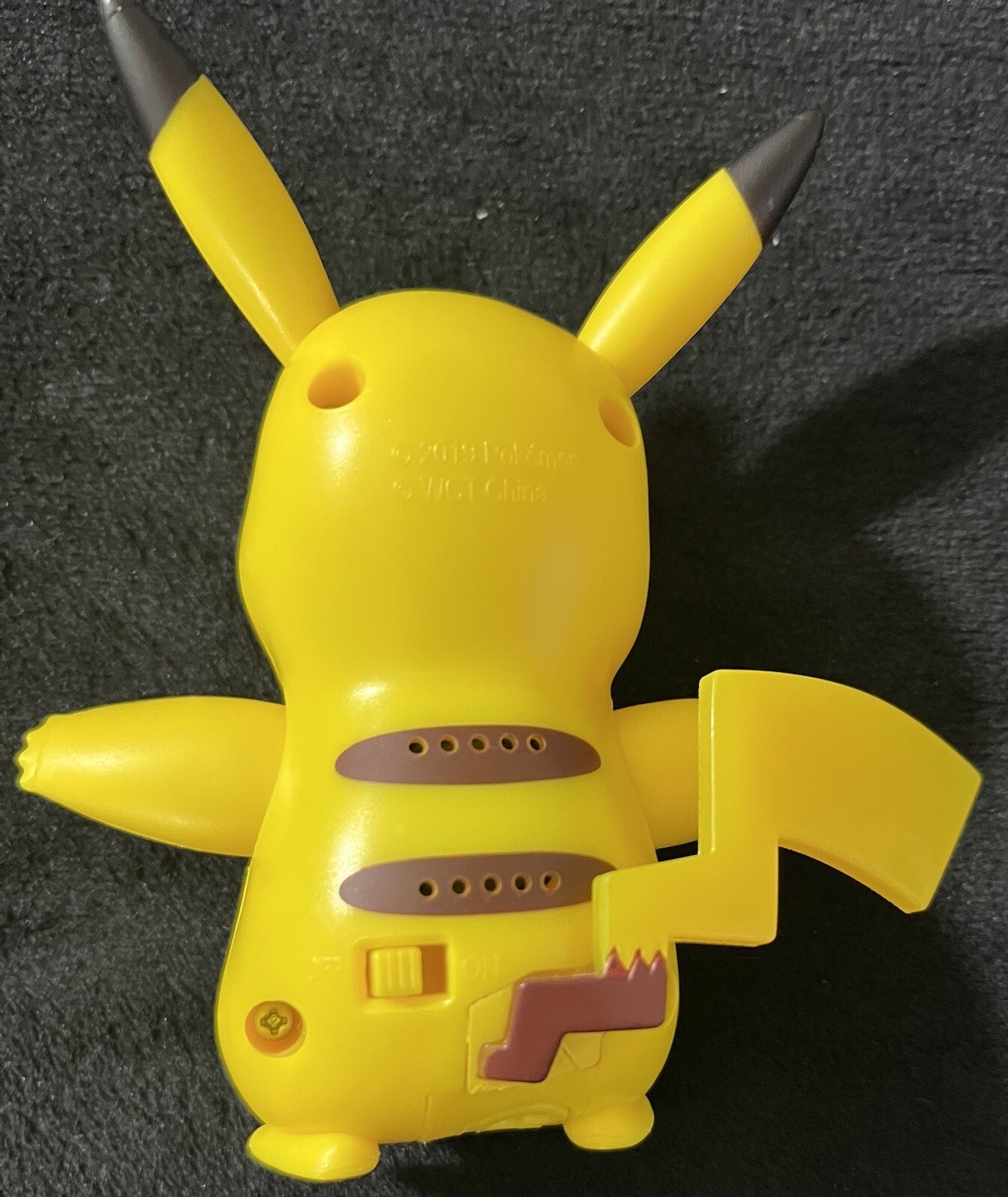 Tomy Pokémon Figure Pikachu 2006 Nintendo Talks Ears And Hands Move And ...