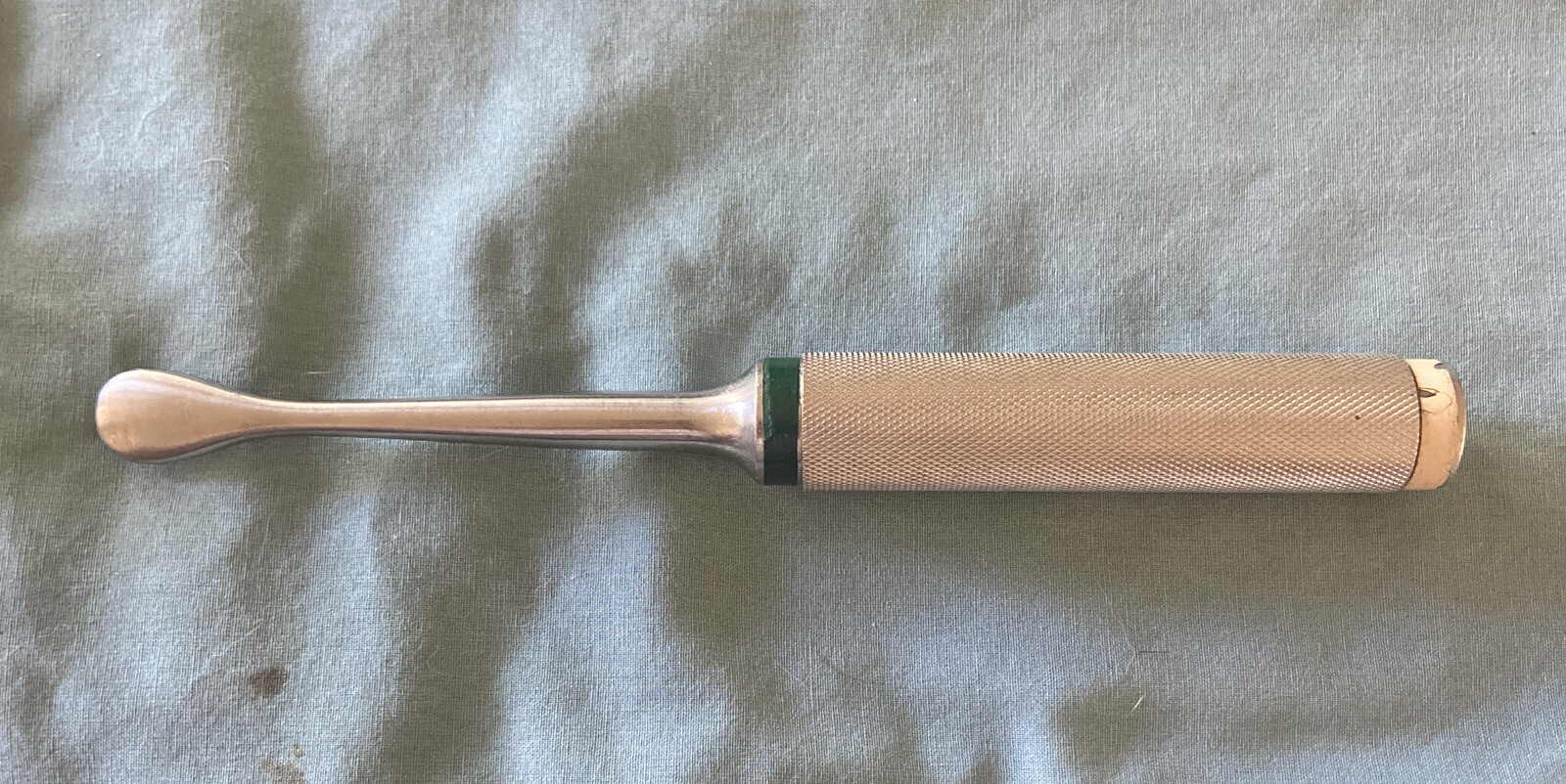 ZIMMER Cobb Spinal Elevator. 1 6/10 Cm Slightly Curved Round Tip. Good ...