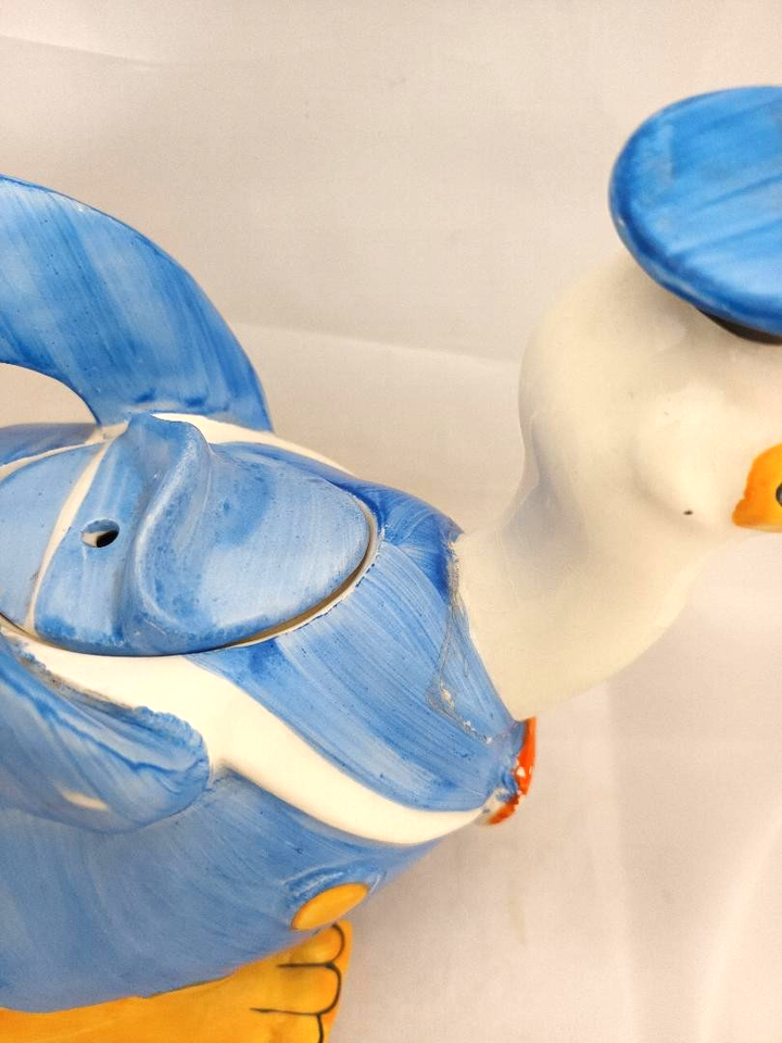 Wadeheath Disney Donald Duck Teapot Wade Pottery c1930s SIGNIFICANT ...