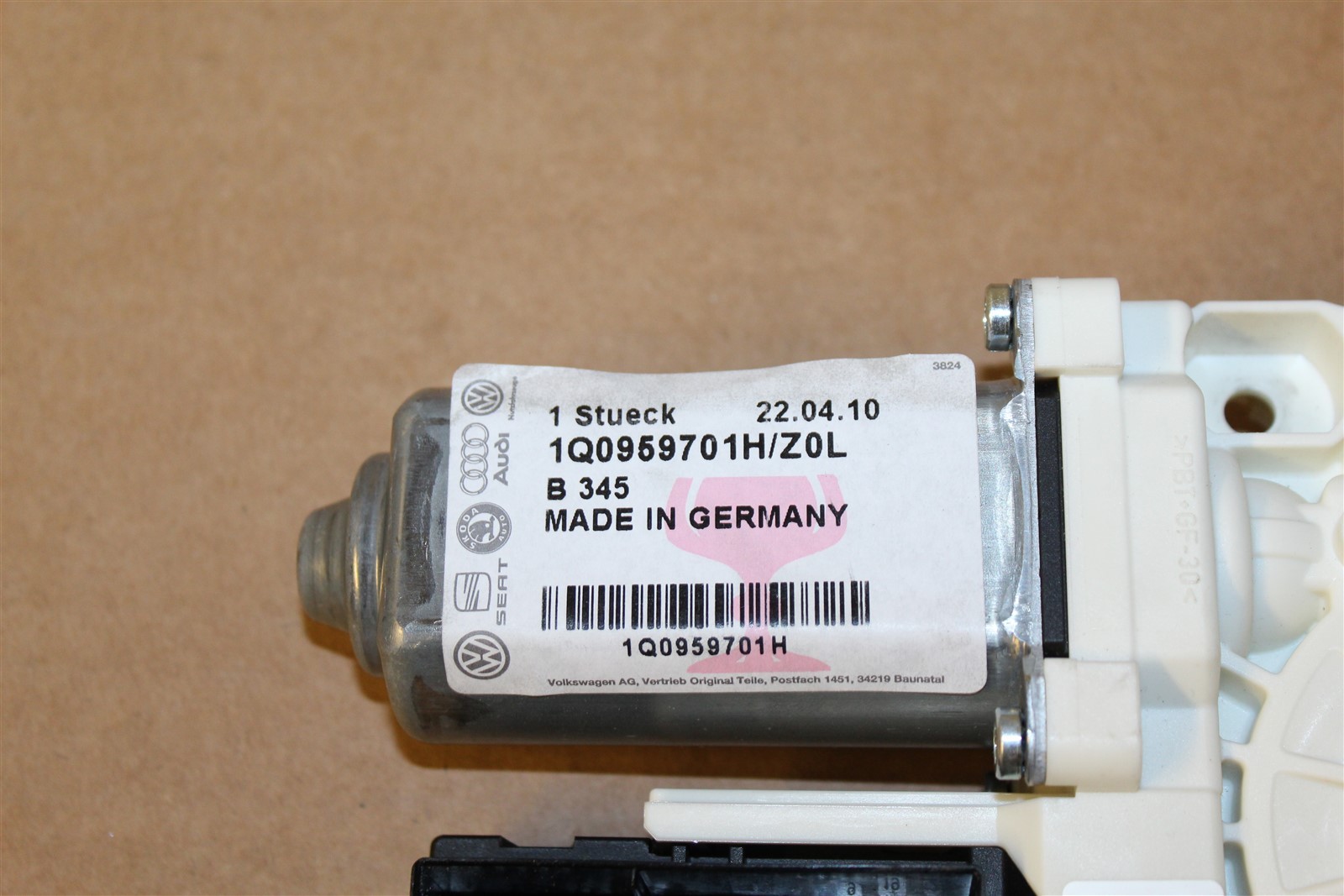 VW Eos drivers door window motor 2009-1* 1Q0959701H Z0L New genuine VW ...