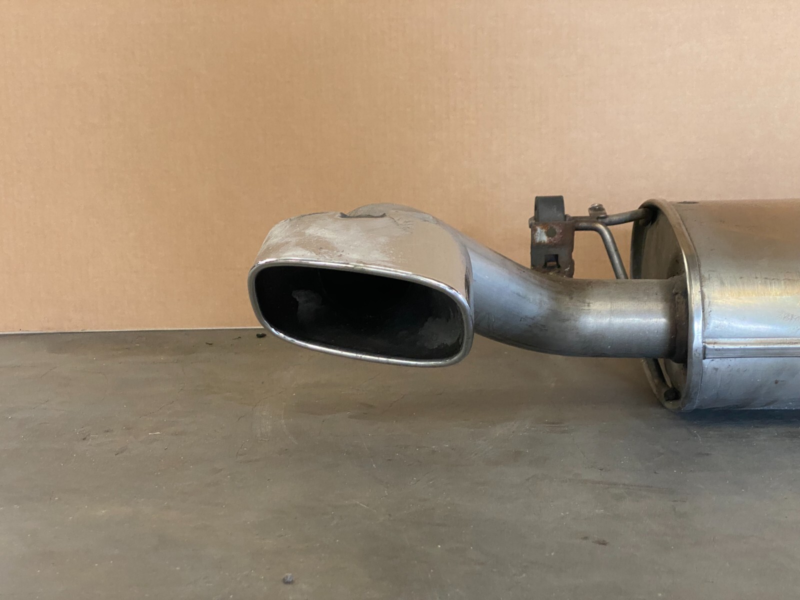 2007-2010 BMW X5 E70 EXHUAST MUFFLER OEM LOT629 | eBay