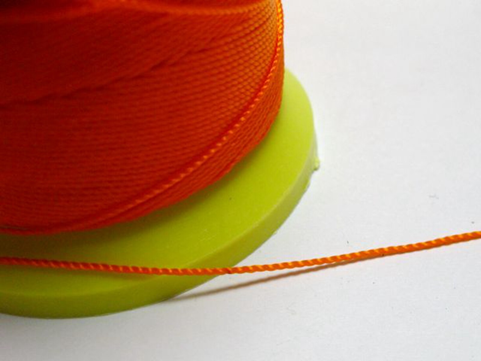 One Spool Nylon Beading Thread BEAD Cord String 750Meter 210D/3 Colour ...