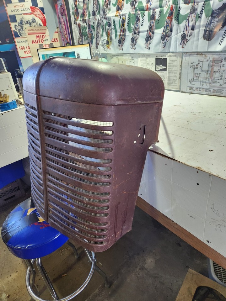 McCormick Farmall W9 Tractor ORIGINAL IH front nose cone grill w ...