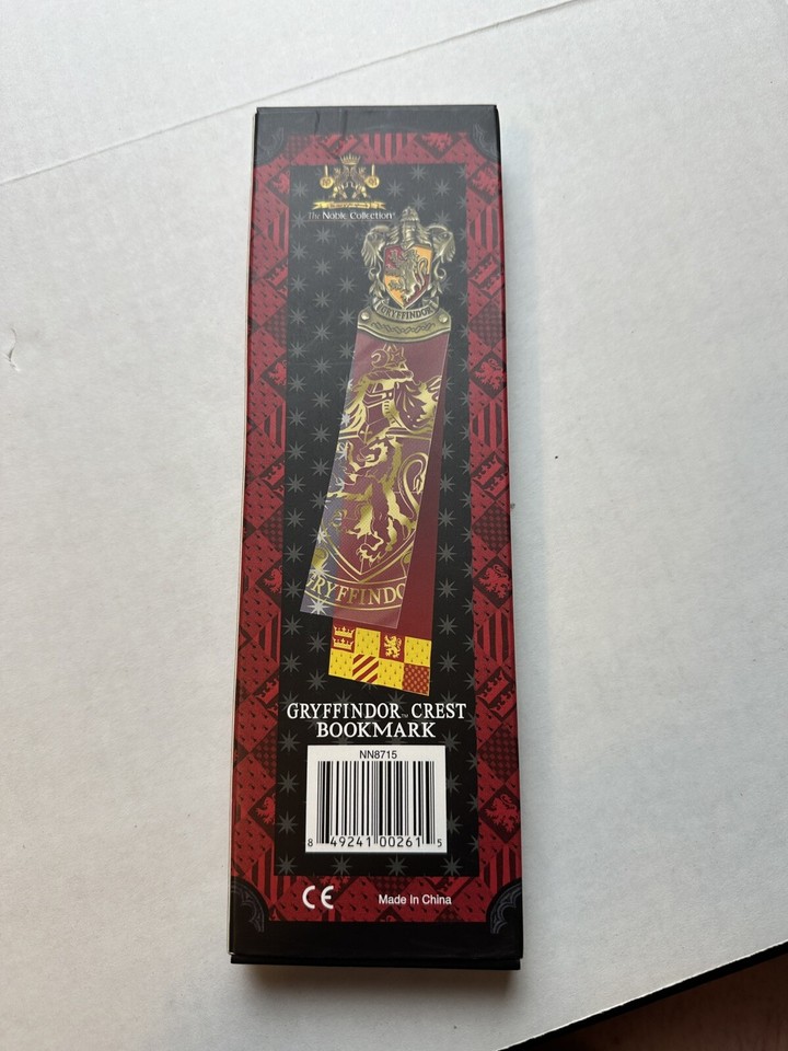 Harry Potter - Gryffindor Crest Bookmark | eBay