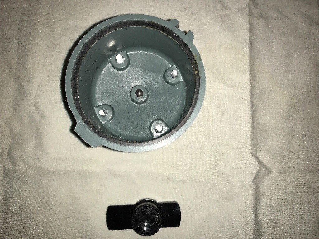 71 72 73 Colt Arrow 1600 cc Bosch Cap & Rotor # CR65 JH 65 JR 78 nos ...