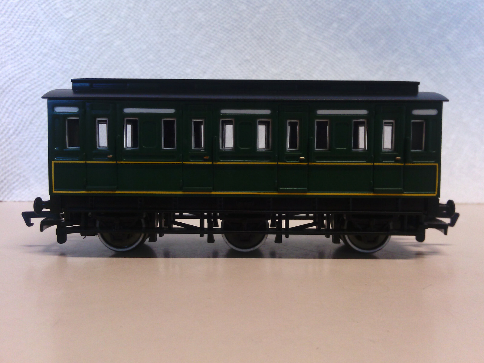 Bachmann Trains Thomas and Friends Emily's Coach 76042 HO/OO Original ...