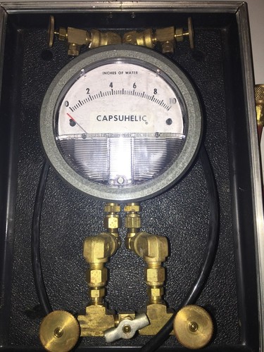 Dwyer Series 4000 Capsuhelic Differential Pressure Gage Max 500PSI ...