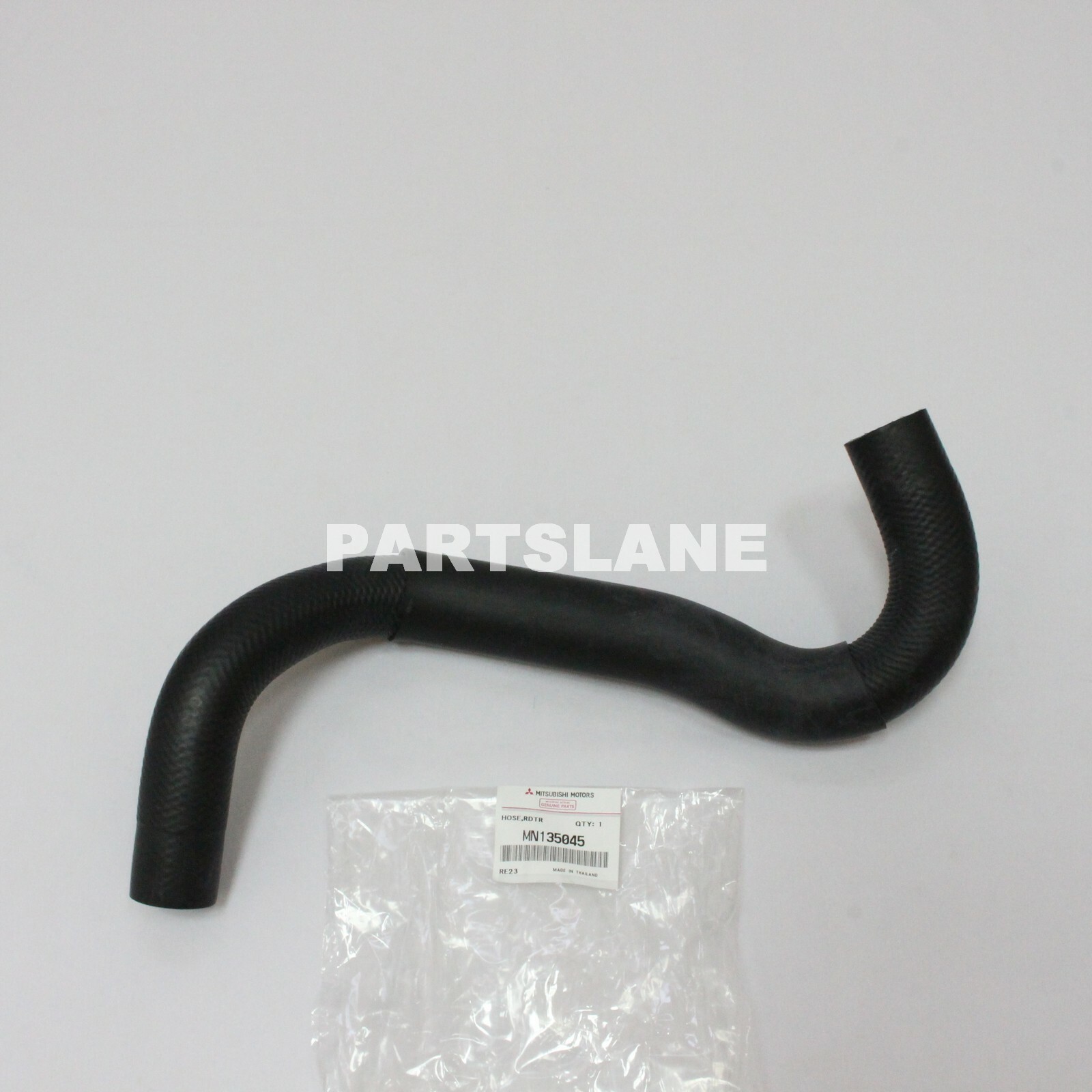 Mitsubishi L200 Pajero Strada OEM Genuine Lower Radiator Hose MN135045 ...