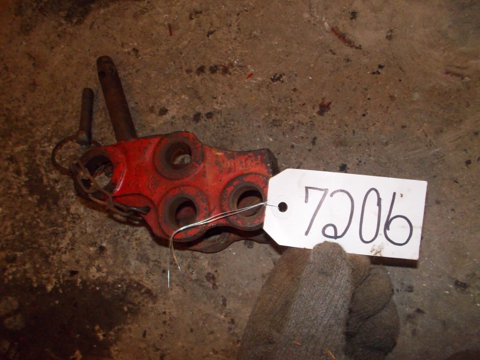 Ford 800 841 840 Tractor ORIGNL 3pt hitch top link anchor mounting ...