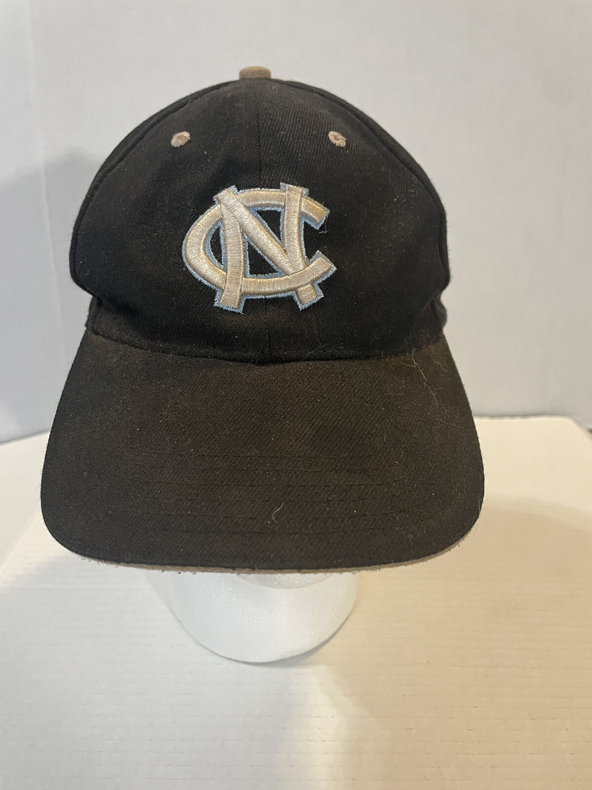 VINTAGE North Carolina Hat UNC Tar Heels Strap Back Cap BLACK HAT With ...