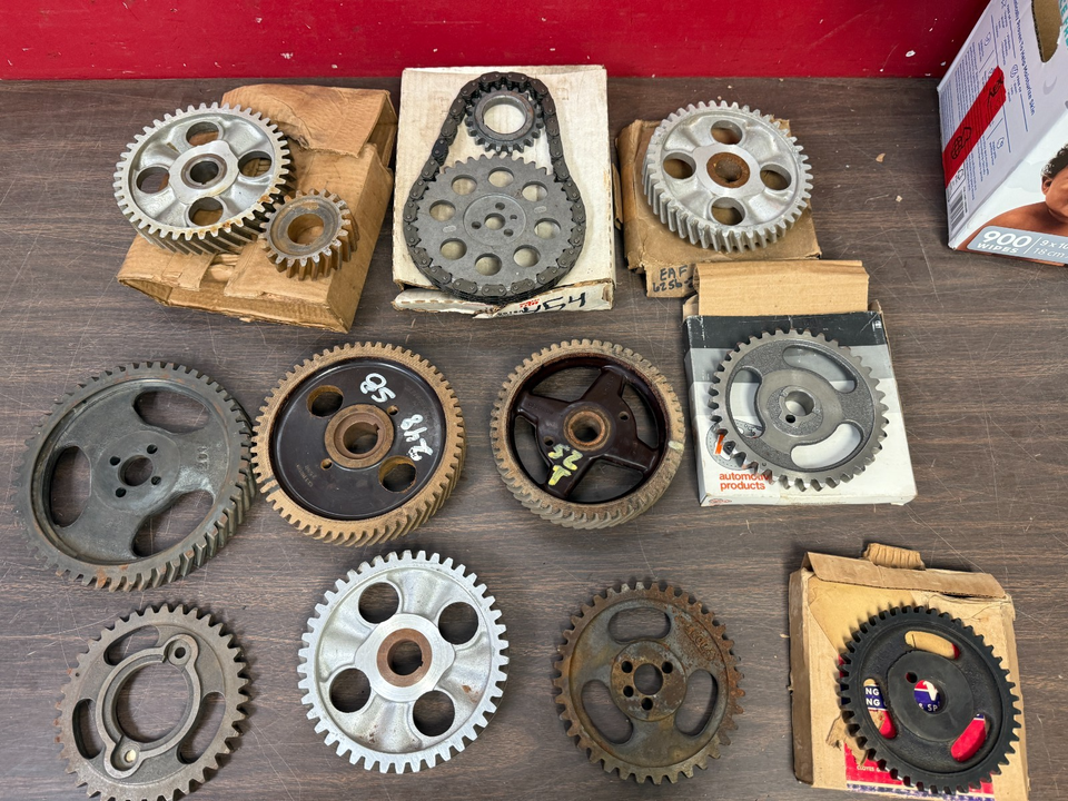LOT OF 11 VINTAGE 1950s 1960s 1970s GM FORD MISC TIMING GEARS 1225 | eBay