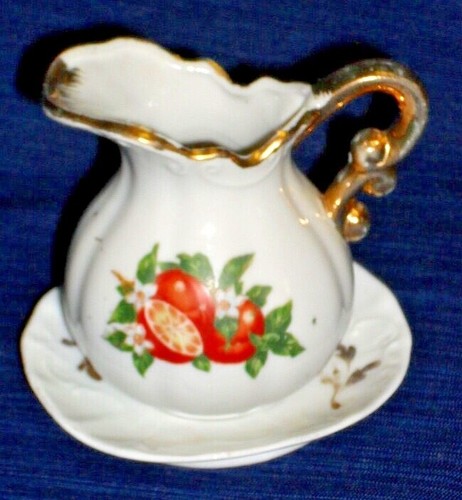 MINIATURE PITCHER & BOWL gold trimmed figures | eBay
