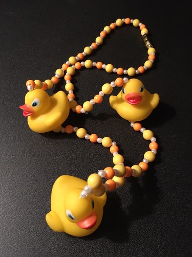 OREGON DUCKS ~ROSE BOWL 2012 ~ “LITTLE YELLOW DUCKIE” 23” DUCK NECKLACE ...