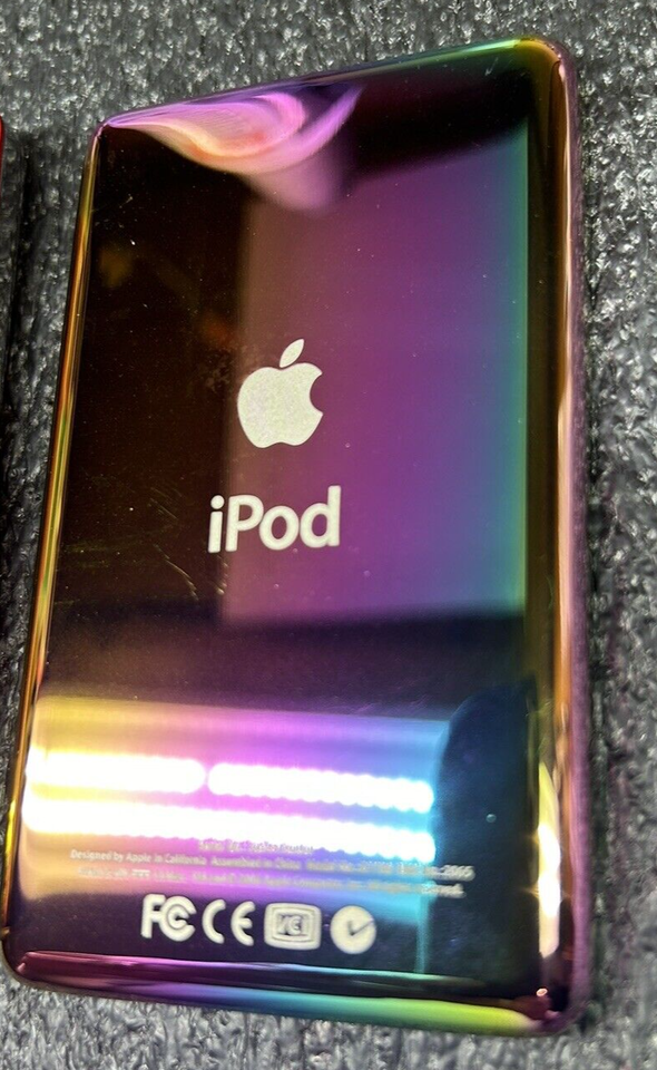 Apple IPOD CLASSIC 6th Generation 80GB - Red - Rainbow Back mint!! | eBay