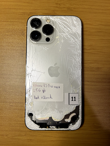 Apple iPhone 13 Pro Max 256 GB (Silver) cracked back and screen (see ...