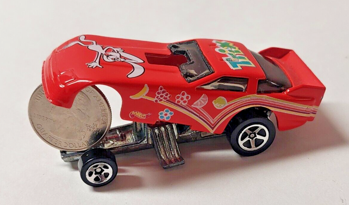 Hot Wheels TRIX Dragster Funny Car (1977) & Lucky Charms Corvette (1975 ...