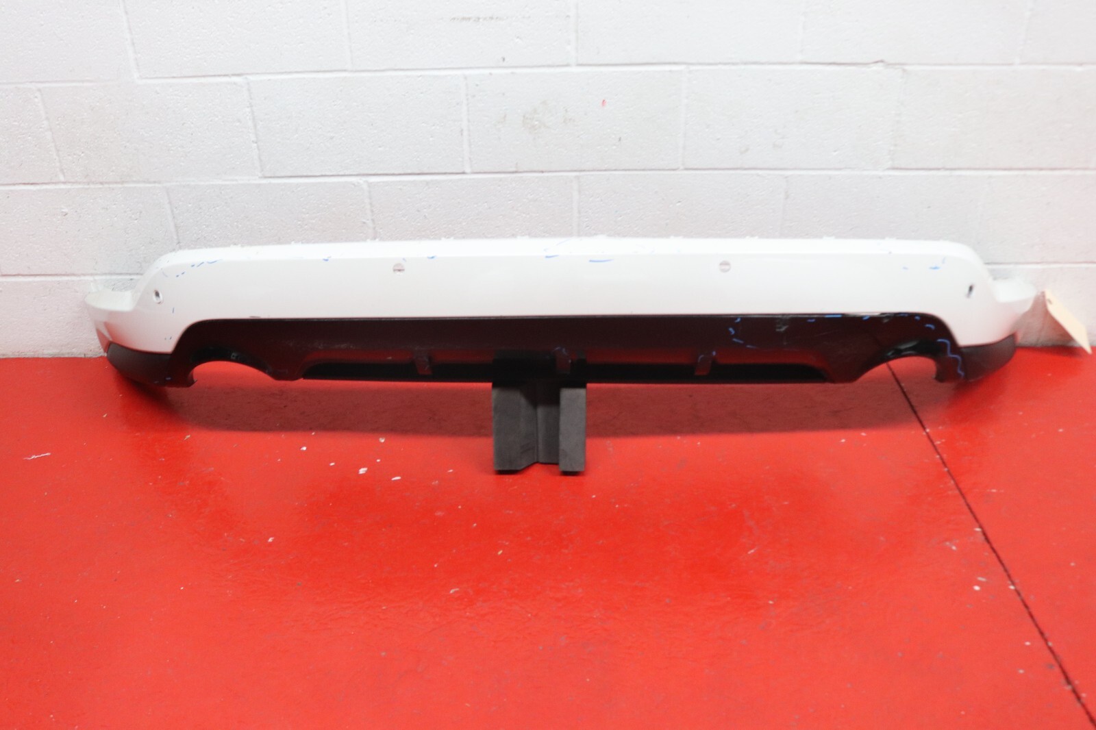 2019-2023 Ford Edge Titanium Rear Lower Bumper Cover OEM With Sensor ...
