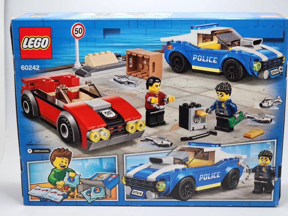 Lego City 60242 Police Highway Arrest Building Kit 185 Pcs Retired Set ...