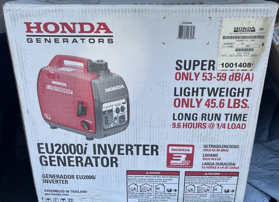 Honda EU2000i Gas Powered Inverter Generator New With Box And Manual | eBay