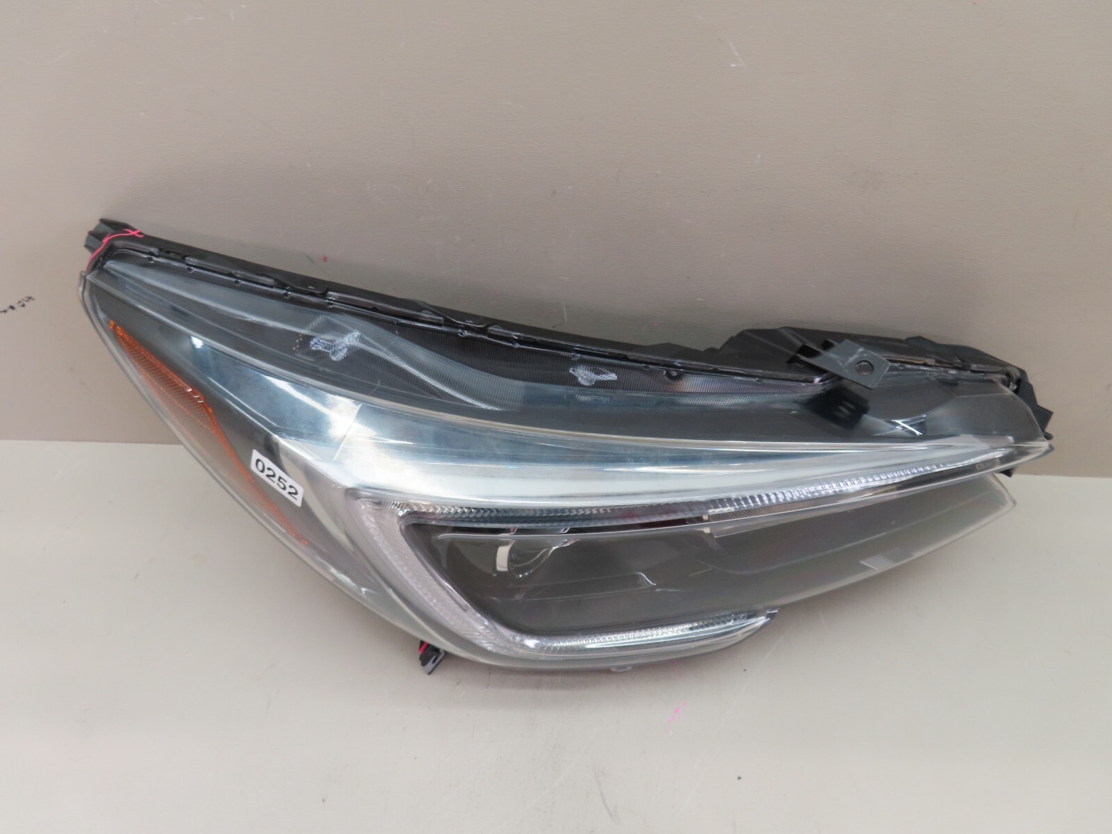 2018 - 2019 Subaru Legacy Outback OEM RH Right Halogen W/led Headlight ...