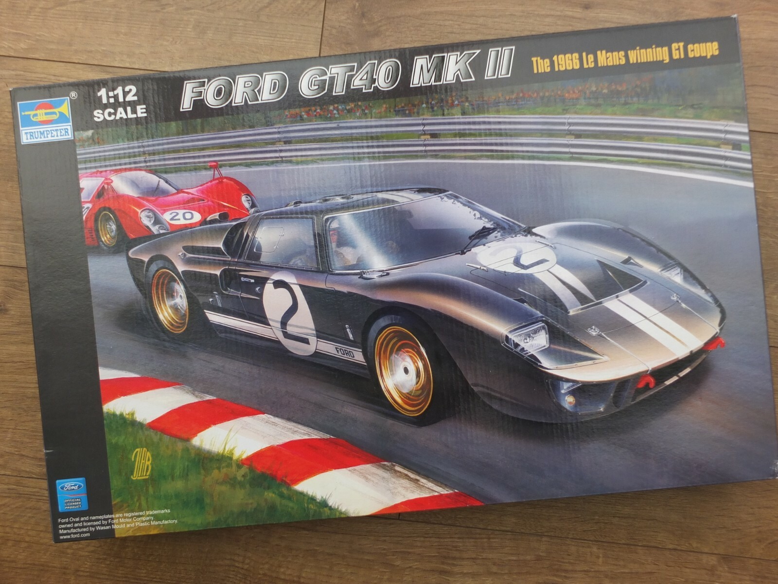 Trumpeter 05403 - Ford GT40 MK II 1966 Le Mans - Massive 1/12 Kit ...