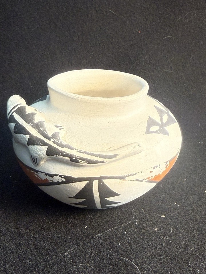 D. Sanchez Small Acoma Pottery | eBay