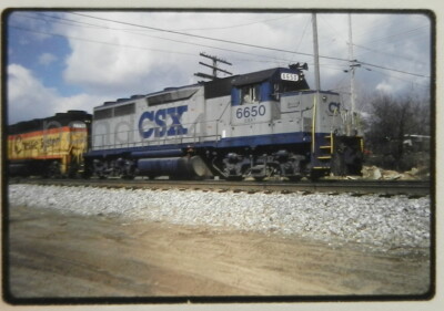 9 RR TRAIN Slide CSX GP-40-2 #6085 #6213 #6661 #6280 #6344 Akron OH ...
