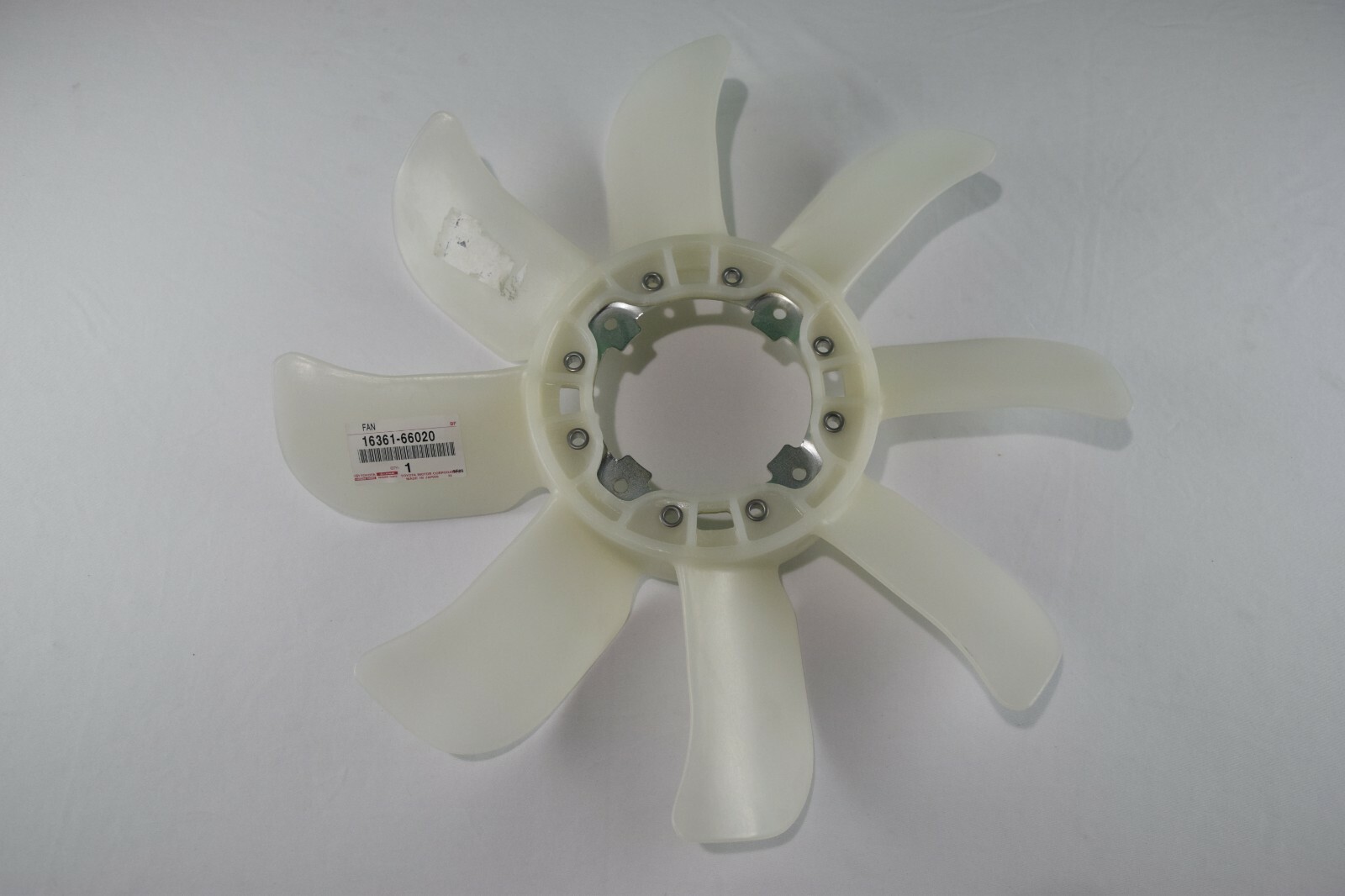 Genuine Toyota Land Cruiser / Lexus LX450 Cooling Fan Blade 1636166020 ...