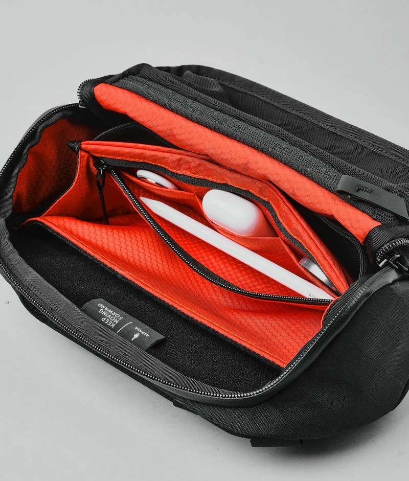 NWT Alpaka Waterproof Travel Vertex Sling Pouch Black | X-Pac RX36 | eBay