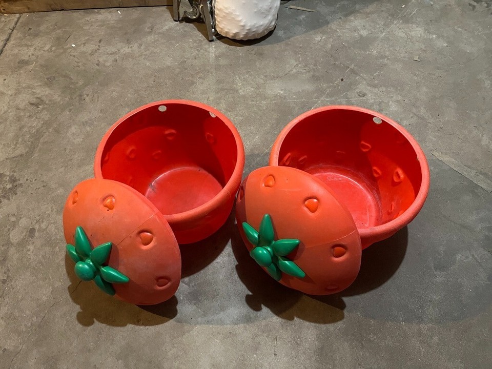 2 Vintage 1980s Little Tikes Strawberry Shortcake Red Toy Box Storage ...