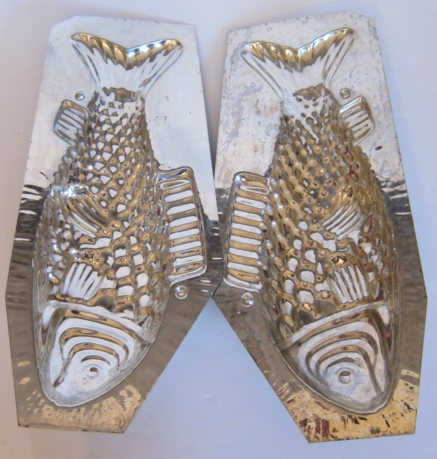 ANTIQUE VINTAGE FISH CHOCOLATE MOLD. MADE BY MATFER - PARIS, FRANCE 12 ...