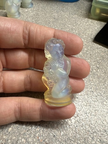 Sabino Art Glass Paris France Opalescent Crystal Child Cherub Roses ...