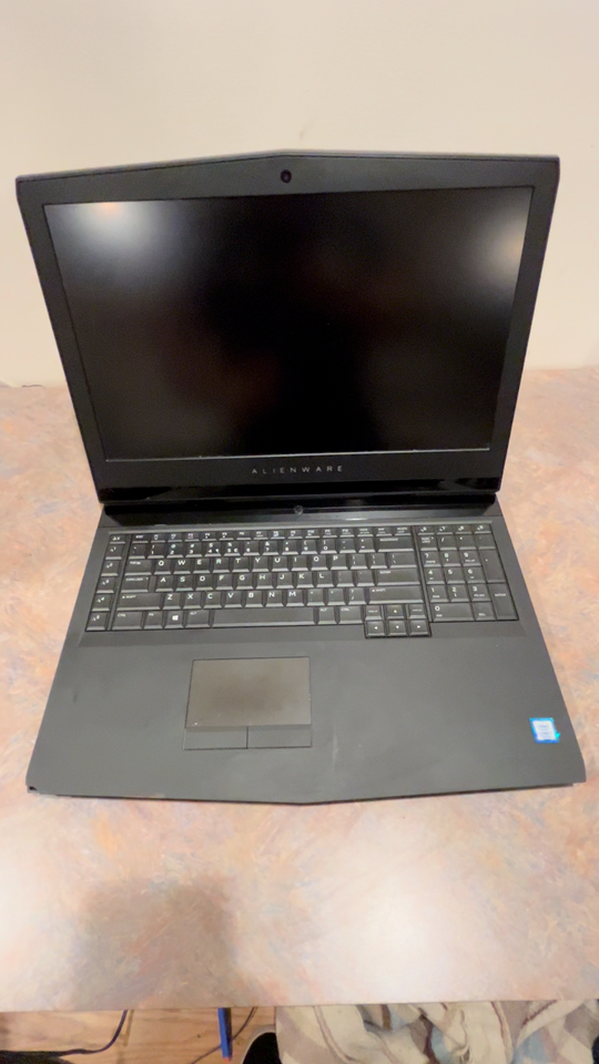 Alienware 17 R4 Laptop/PC - Intel 7th Gen - 32gb RAM - Used - Good ...