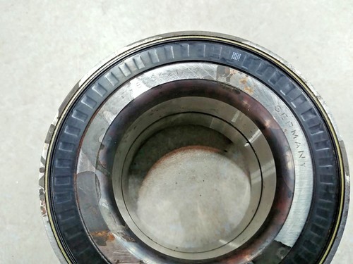 BMW X3 Angular Ball Bearing 31203450600 & Drive flange Hub 31203413226 ...